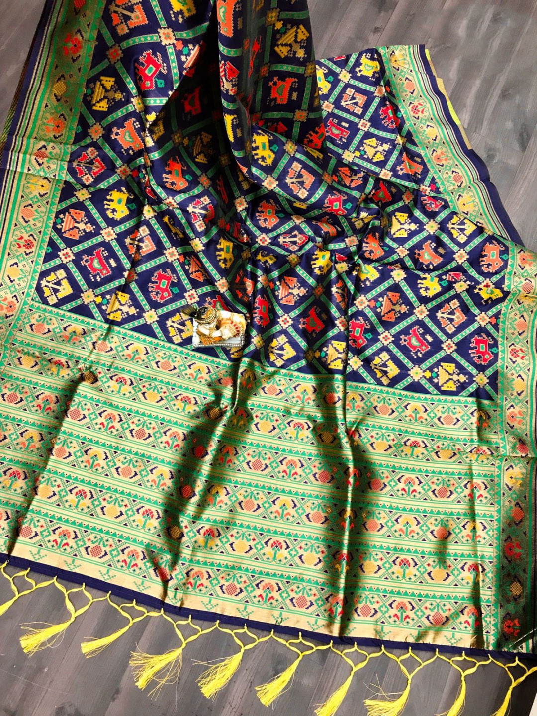 navy-blue-color-patola-silk-saree-with-woven-design